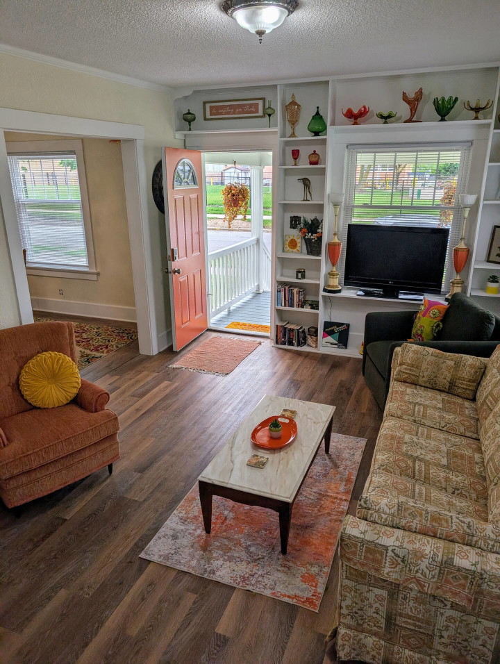 Sunny Side Stay! - Fort Wayne, IN