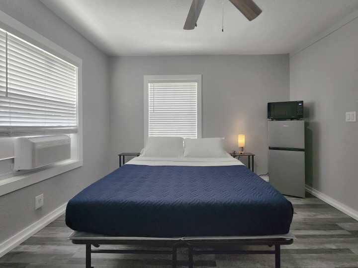Bright Beach Studio 2 Min Walk To Sea Free Parking - Fort Lauderdale