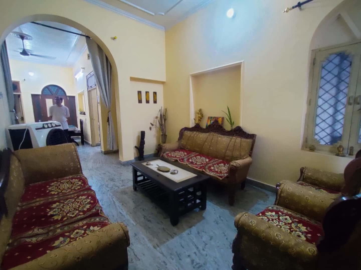 Elegant 2.5bhk, Gf, Near Kapurthala, Free Parking - Lucknow