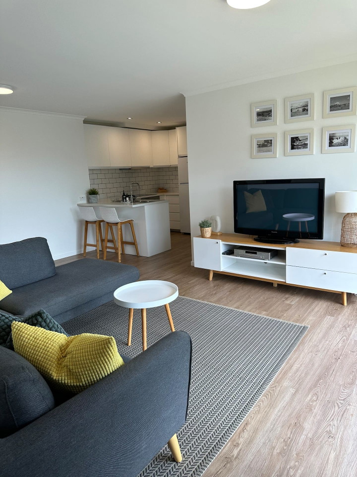 Twin Candles: Lake & Mountain Views! - Jindabyne