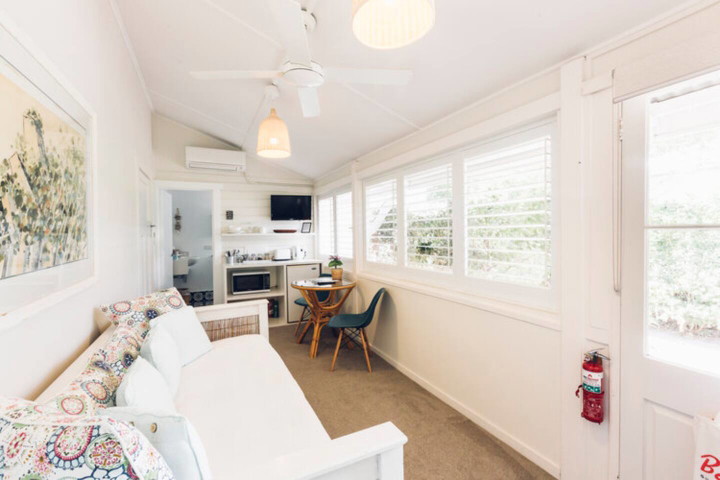 The Verandah - 200m To Town - Byron Bay
