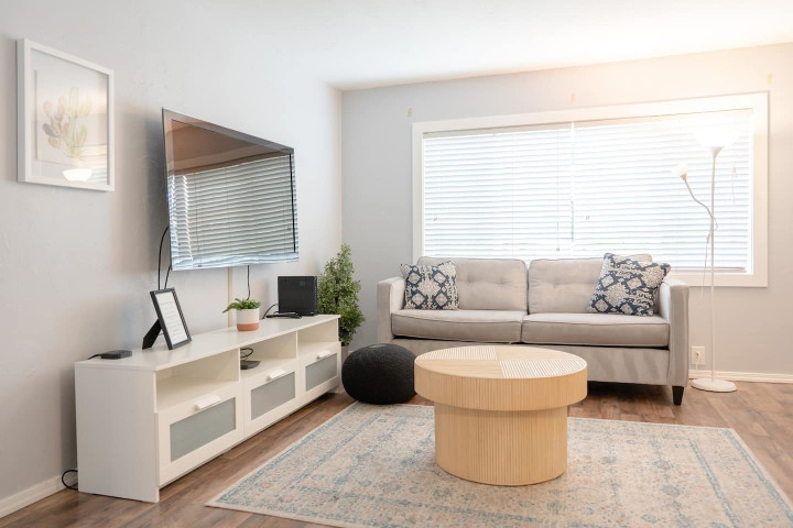 Entire House Pet Friendly W/gated Backyard*boeing* - Renton, WA