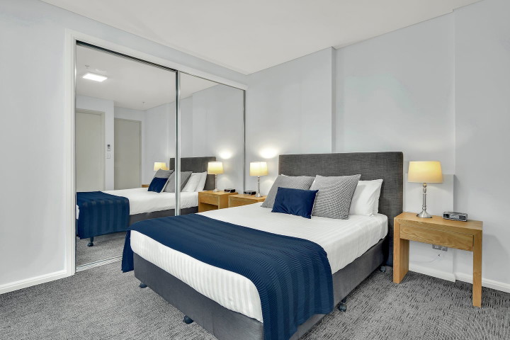 North Sydney Large Two Bedroom - Sydney