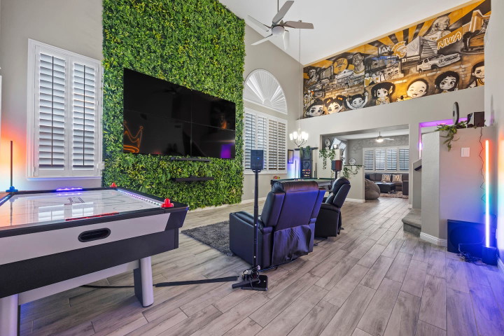 Vegas Villa Oasis | 10mins From All Things Vegas! - Las Vegas, NV