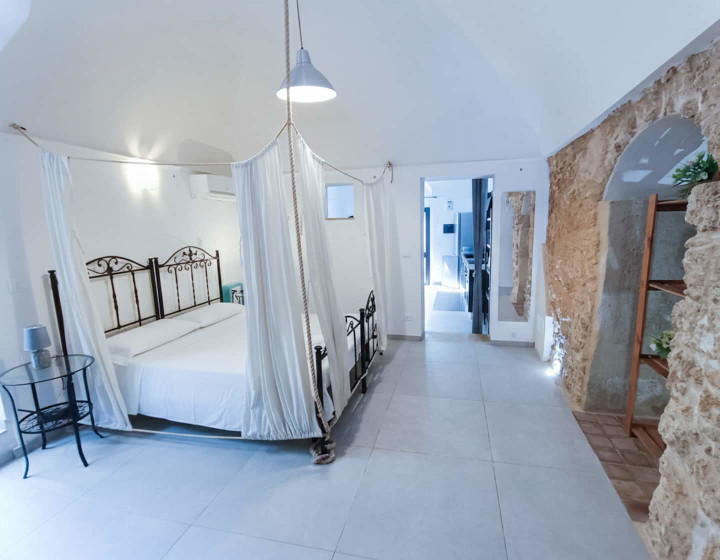 Noto: Historic Centre + Free Parking - Noto
