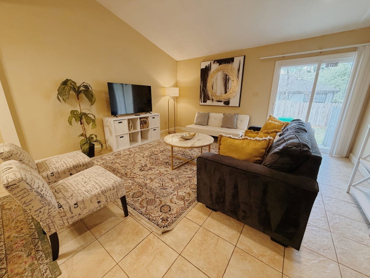 Spacious 3br  5 Beds  Near Vsu & Sgmc - Valdosta, GA