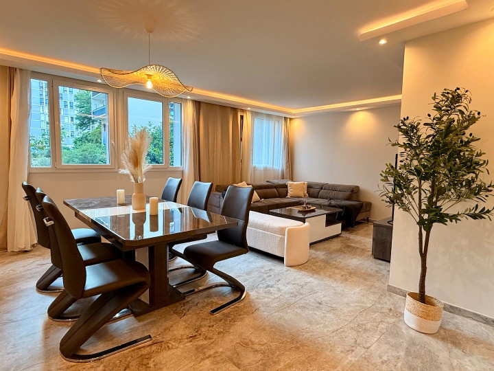 2 Bedrooms - Free Parking & Shared Garden - Paris