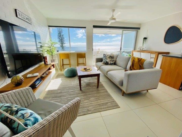 Alex Heads Beachfront - Sunshine Coast Queensland, Australia