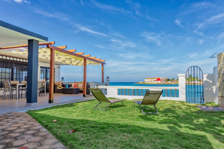 Camarioca Bay Villa. Stay Oceanfront, Feel Cuba. - Cuba