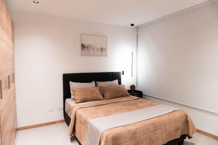 Appartement Suite Luxueux Neuf + Canapé-lit /Bellavista - Quito