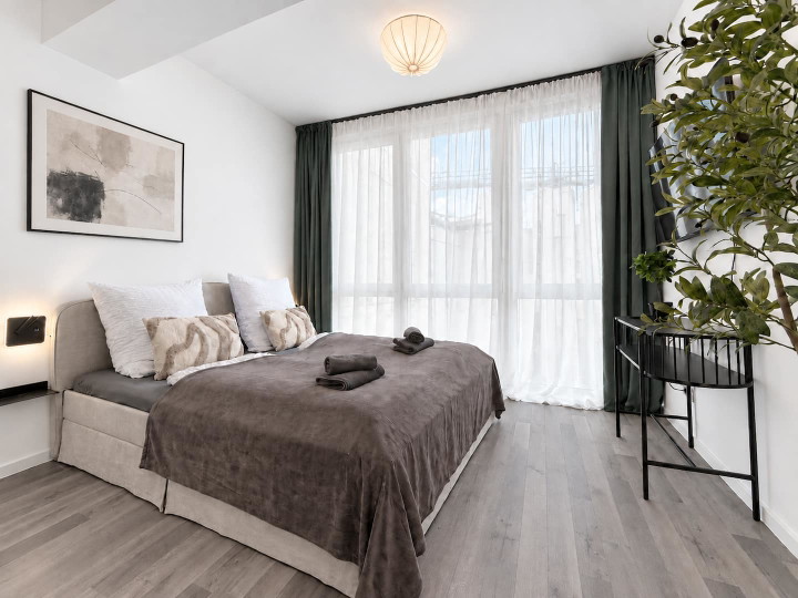 Mitten In Stuttgart | Ruhiges, Modernes Studio - Stuttgart