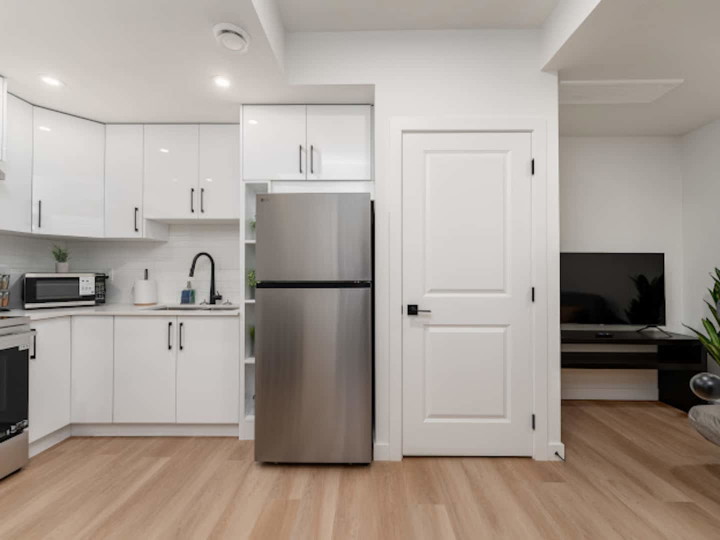 The Modern Hideaway Near Grey Nuns - Edmonton