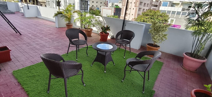 Lovely Penthouse, Private Lift For Family/friends! - India