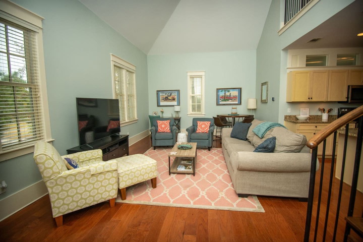 Newly Listed - Spacious Condo With Private Balcony - Beaufort, SC
