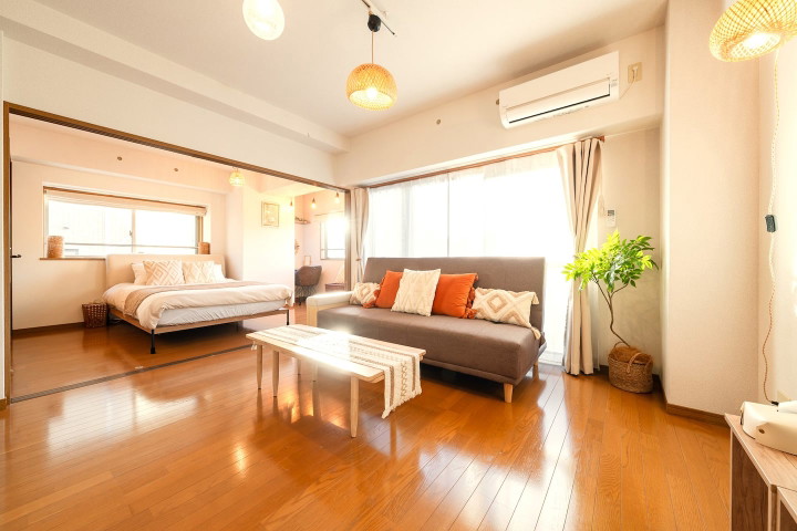 5 Minutes On Foot From Kagoshima Chuo Station / Relaxing Room With A Bohemian Feel / Spacious 40 M² / Up To 6 People - Kagoshima