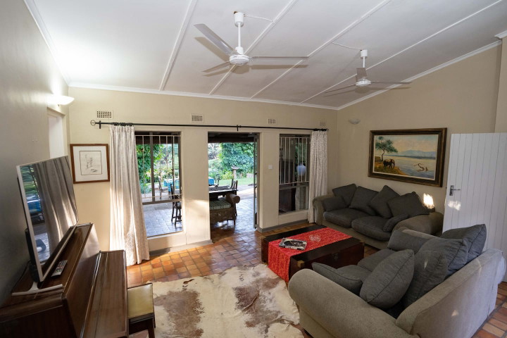 The Art House Victoria Falls - Victoria Falls
