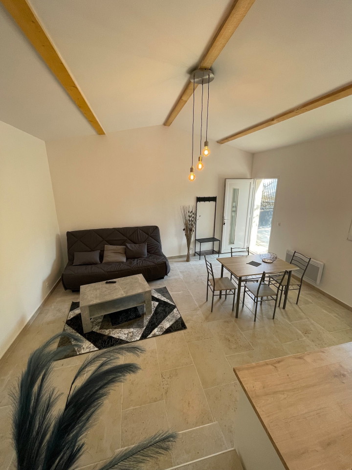 Charmant Logement Avec Parking Sur Place - Velaux