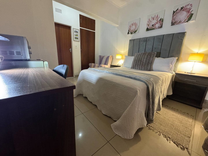 Double Bedroom - Phokeng