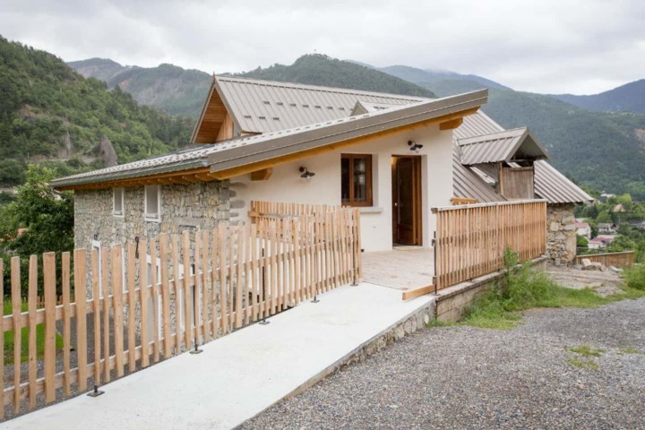 Gîtes À La Ferme Dela Le Var : Trois Chambres - Alpes-Maritimes