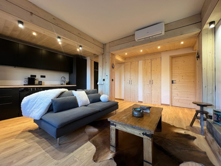 Beautiful 4-room Chalet-style Apartment In The Heart Of Auron - Auron