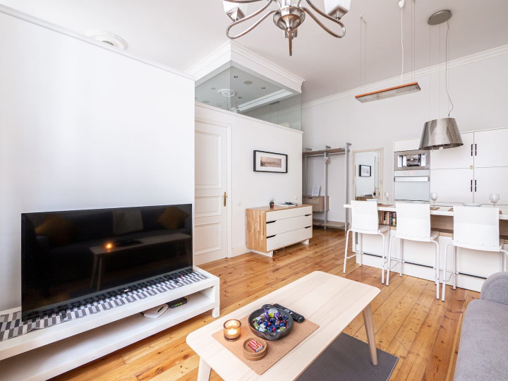 500 Mbps Wi-fi | Guest Favorite | Embassy Area - Riga