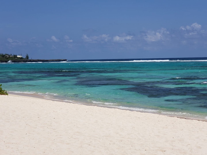 Seaing Spotts: Beachfront Seaside Retreat! Cayman - Cayman Islands