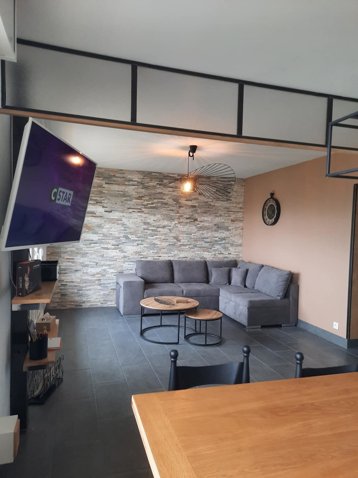 Spacious Fully Renovated Apartment In Blois - Loire Valley