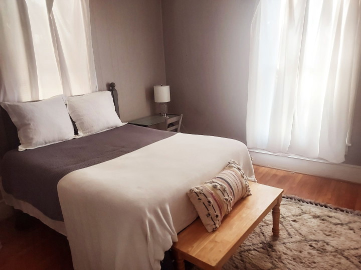 Private Entry /Room& Bathroom Suite/ Kitchen - Morganton, NC