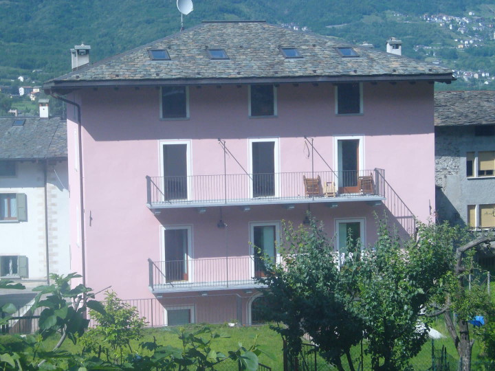 Il Ghiro Casa Vacanze  Tra Sondrio E Morbegno - Foppolo