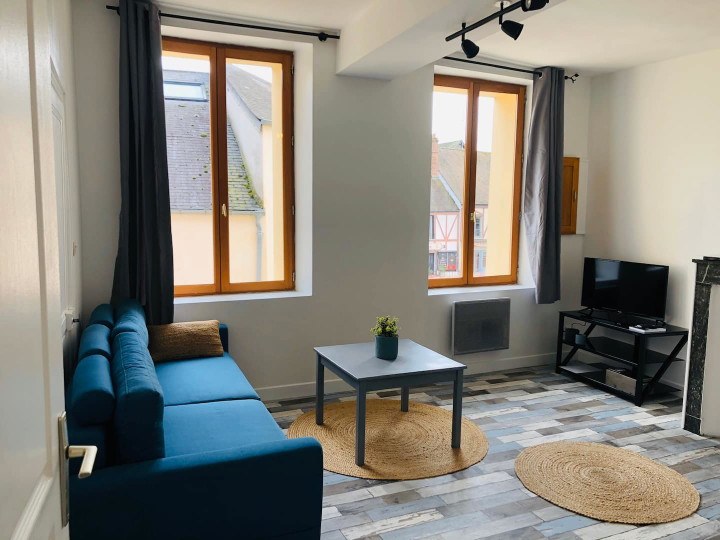 The Apartment - La Roche-Guyon