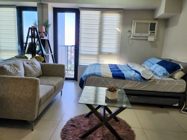 Sundance Residences (W/ Wifi-balcony-pool-gym) - Cebu City