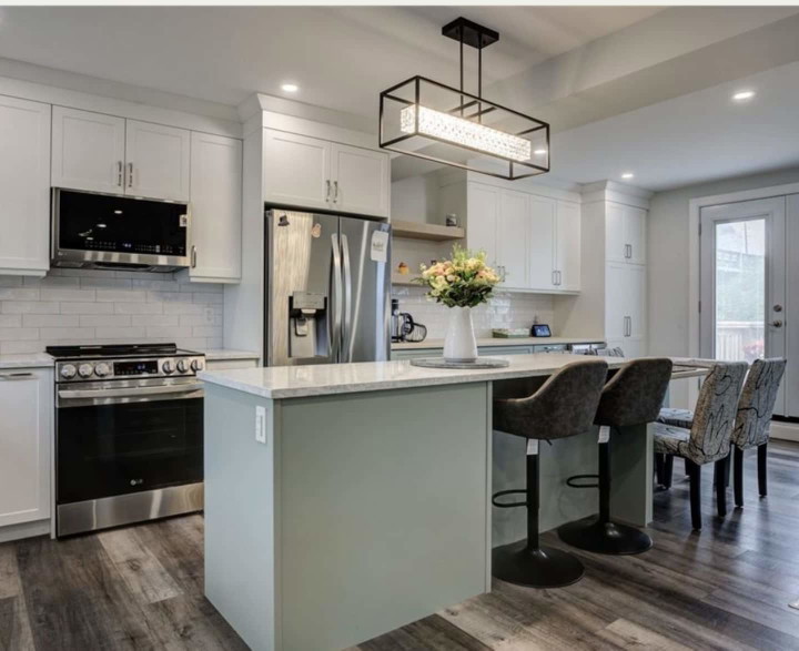 Inviting, Central, Fully Renovated 3 Bedroom House - Greater Sudbury