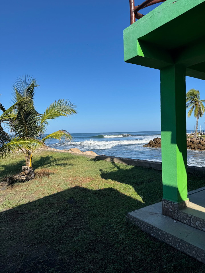 Beachfront Apartment With A/c - Nicaragua