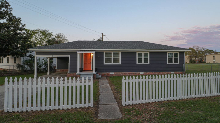 Sweet Tranquility Cottage - Biloxi, MS