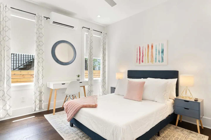The Cooper Suite At 697 King - Charleston, SC