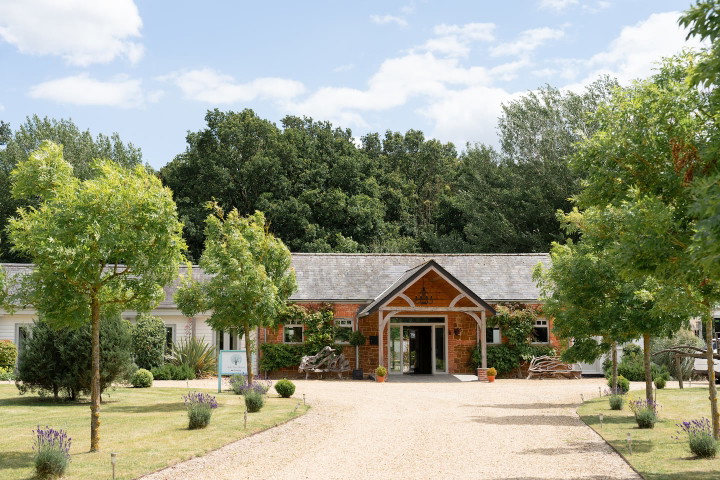 Ashtree Barns, Luxury Large House, Hot Tub - Norfolk