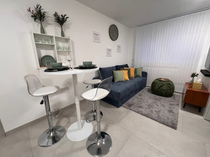Studio Marine-green - Wiener Neustadt