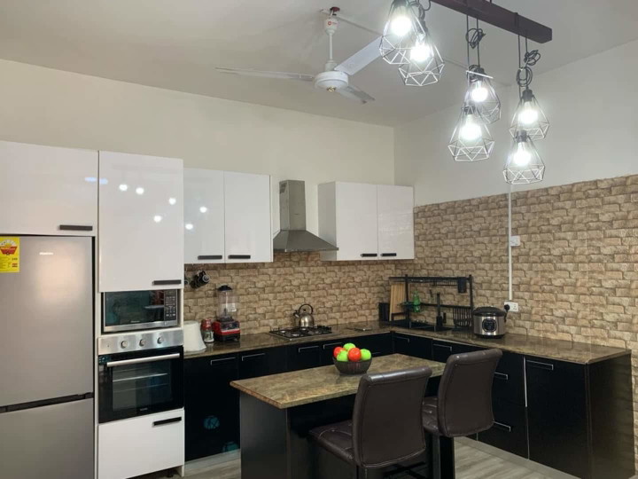 Nice 3 Bedroom House Close To Kumasi City Mall - Kumasi