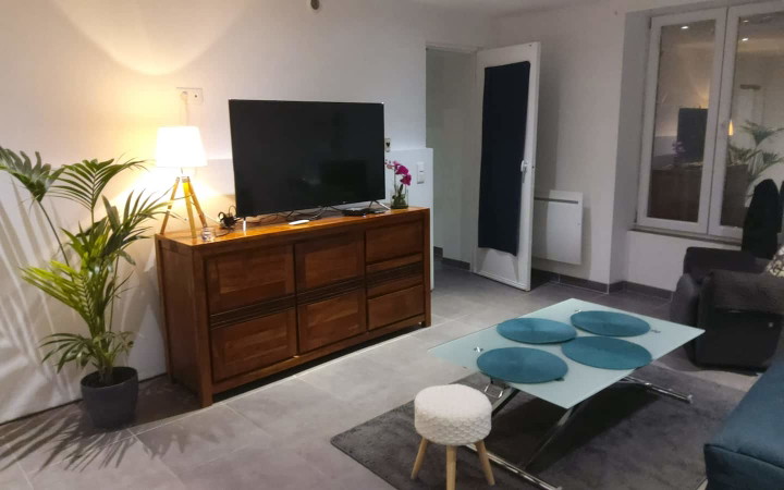 Appartement F2 Situé à Claye Souilly - Claye-Souilly