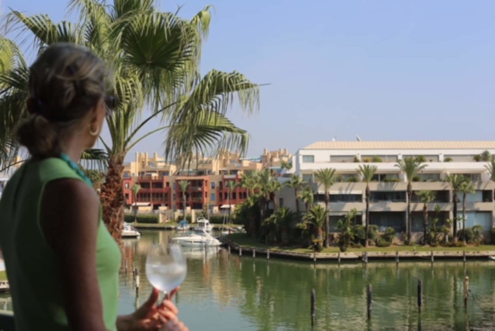 Bright Marina 2br Apartment, Views From Terraces - Sotogrande