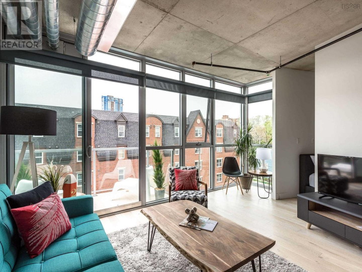 Bright, Secure, Modern Condo - Halifax, Canada