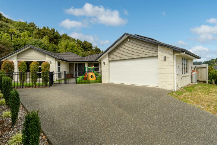 Tauranga - Peaceful 3 Bedrooms Home In The Lakes - Tauranga