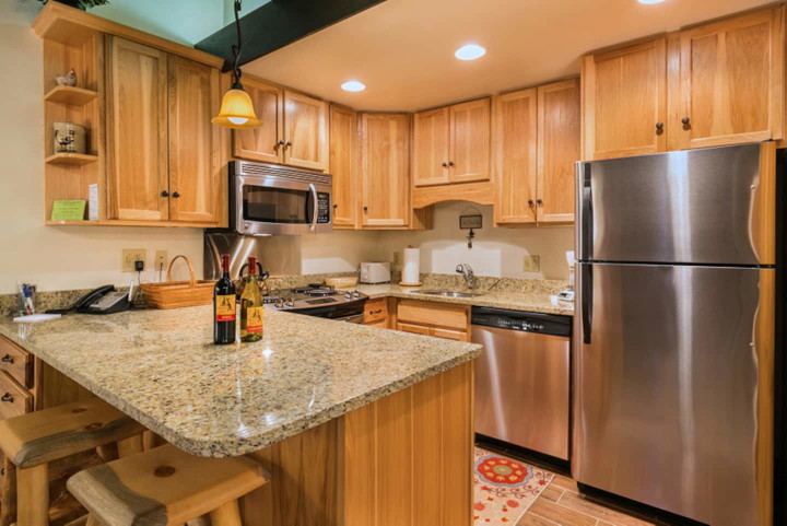 Ski-in, Ski-out, Pool, Hot Tub, Weber Bbq - Steamboat Springs, CO