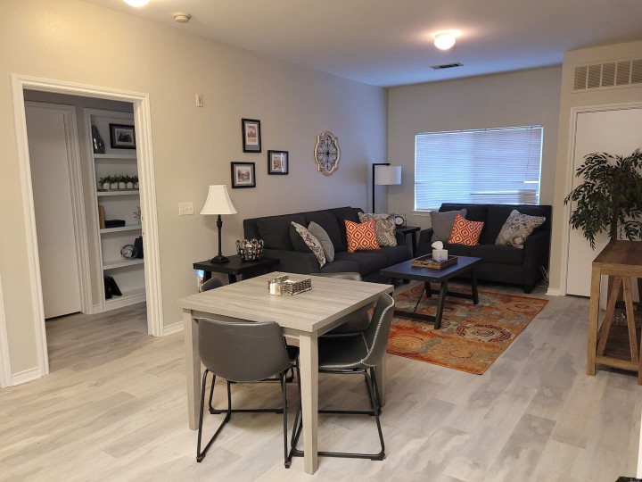 2 Bed/2 Bath Condo In The Heart Of Stillwater - Stillwater, OK