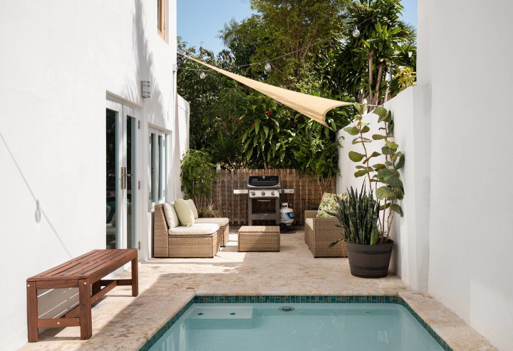 Steps To Beach, 6br/5bath, Pool, Bbq, Parking, Gen - San Juan, Puerto Rico