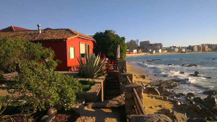 Casona Colonial En Primera Línea Frente Al Mar - Algarrobo