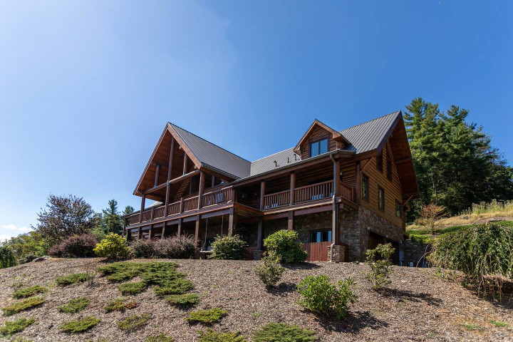 The Lodge- Pool, Game Room, And Theater Room! - Boone, NC