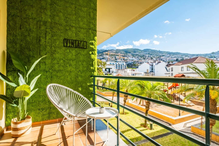 Vintage - Funchal