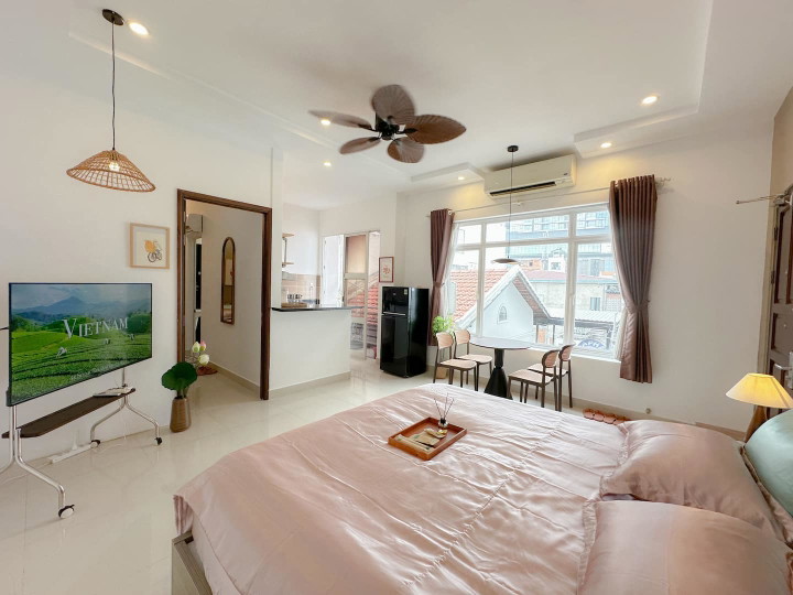 2br For 4 Guests,elevator & Kitchen,5m To Bùi Viện - Ho Chi Minh City