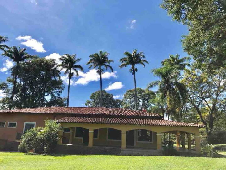 Casa Em Fazenda - Jaguariúna 130 Km De São Paulo - Holambra